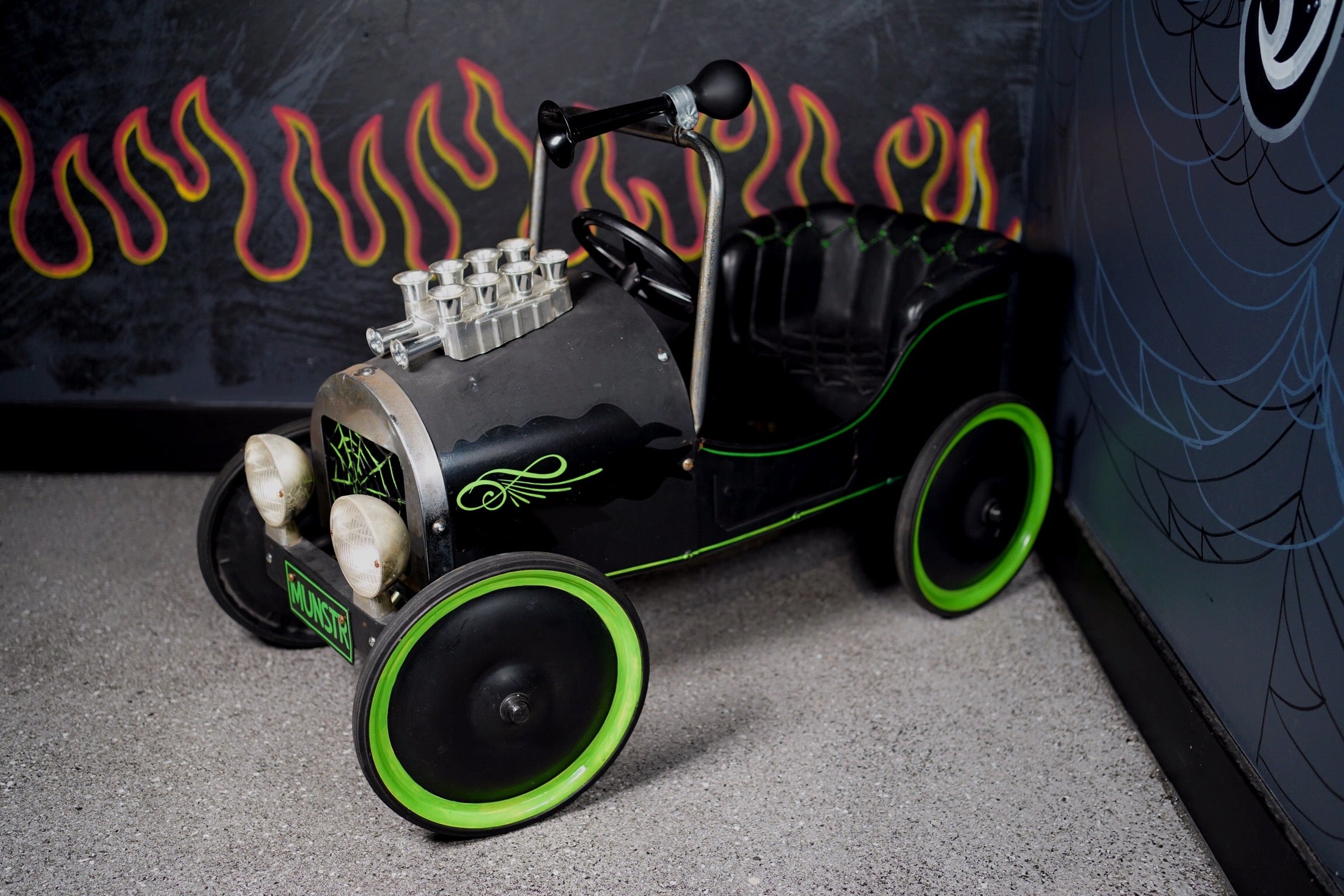 Metal pedal car store